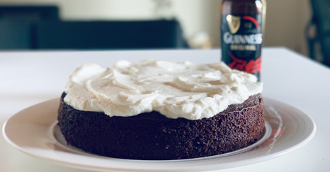 Guinness Cake: la Ricetta che Non Puoi Assolutamente Perderti!